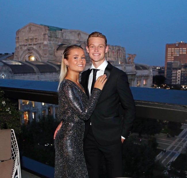 Frenkie De Jong Net Worth Celebnetworth Frenkie De Jong Net Worth Celebnetworth