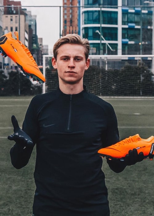 Frenkie De Jong Net Worth Celebnetworth Frenkie De Jong Net Worth Celebnetworth
