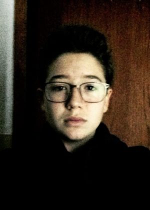 Garrett Ryan Height, Weight, Age, Girlfriend, Family, Facts, Biography
