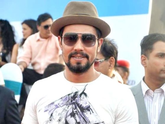 Randeep Hooda Height, Weight, Age, Girlfriend, Family, Facts, Biography