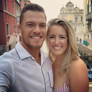 Alan Ritchson Height, Weight, Age, Spouse, Family, Facts, Biography