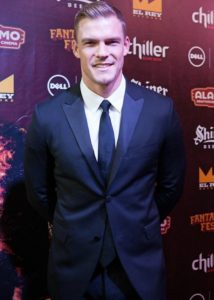 Alan Ritchson Height, Weight, Age, Spouse, Family, Facts, Biography