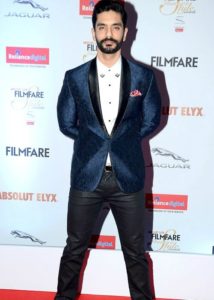 Angad Bedi Height, Weight, Age, Spouse, Family, Facts, Biography