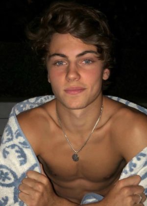 Harry Raftus Height, Weight, Age, Girlfriend, Family, Facts, Biography