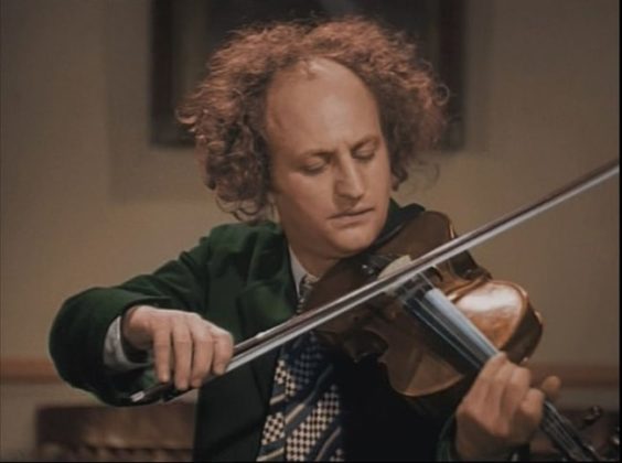 Larry Fine Height, Weight, Age, Girlfriend, Family, Facts, Biography
