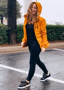 Mindy McKnight Height, Weight, Age, Spouse, Family, Facts, Biography