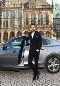 Saygin Yalchin Height, Weight, Age, Spouse, Family, Facts, Biography