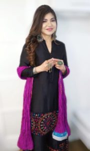 Alka Yagnik Height, Weight, Age, Family, Facts, Spouse, Biography