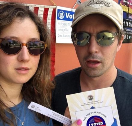 Beck Bennett Height, Weight, Age, Spouse, Family, Facts, Biography