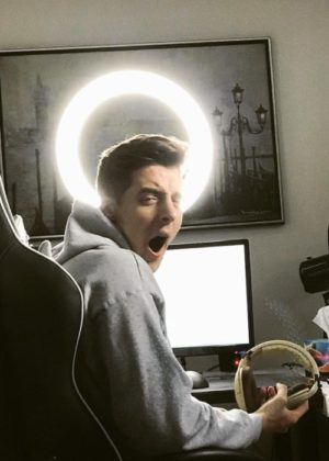 DenisDailyYT Height, Weight, Age, Girlfriend, Family, Facts, Biography