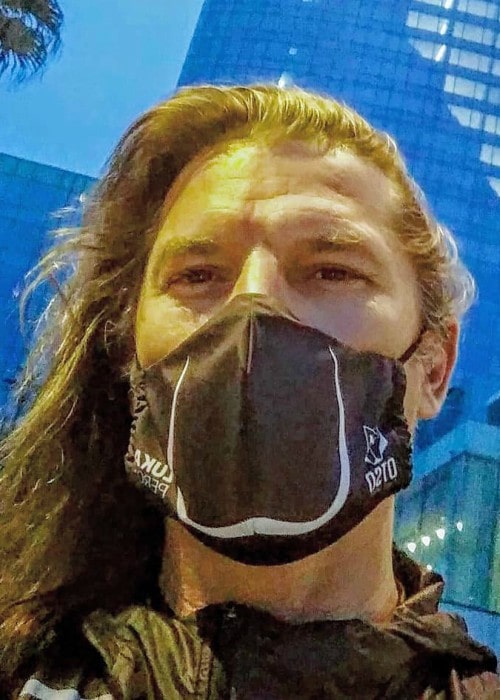 Luka Peroš Height, Weight, Age, Spouse, Family, Facts, Biography