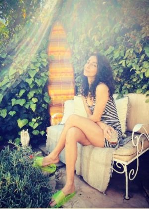 Necar Zadegan Height, Weight, Age, Boyfriend, Family, Facts, Biography