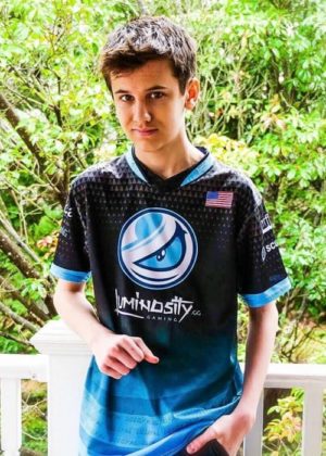 SCEPTIC Height, Weight, Age, Girlfriend, Family, Facts, Biography