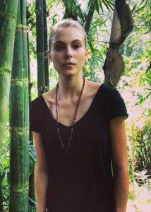 Allegra Carpenter Height, Weight, Age, Boyfriend, Biography, Facts