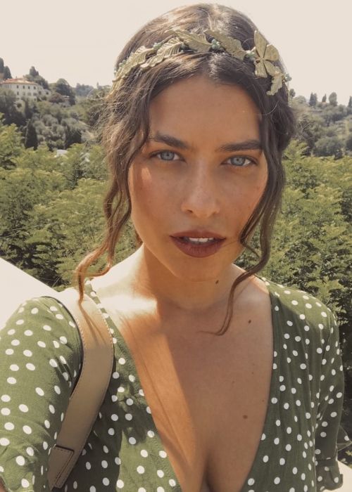 Alice Păunescu Height, Weight, Age, Facts, Family, Biography