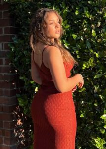 Corinne Joy Height, Weight, Age, Boyfriend, Biography, Family