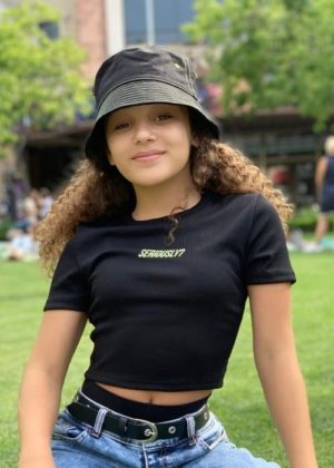 Corinne Joy Height, Weight, Age, Boyfriend, Biography, Family