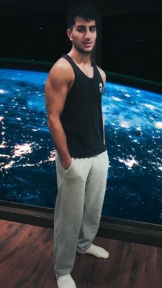 Ibrahim Ali Khan Pataudi Height, Weight, Age, Biography, Family