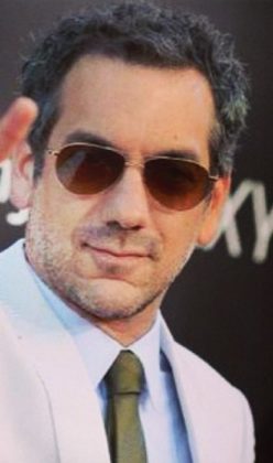 Todd Phillips Height, Weight, Age, Girlfriend, Family, Facts, Biography