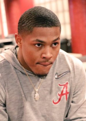 Josh Jacobs Height, Weight, Family, Girlfriend, Education, Biography