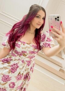 Vixella Height, Weight, Age, Boyfriend, Facts, Biography