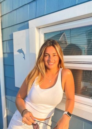 Cameron Dolan Height, Weight, Age, Boyfriend, Facts, Biography