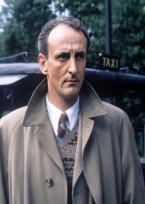 Hugh Fraser Height, Weight, Age, Spouse, Family, Facts, Biography