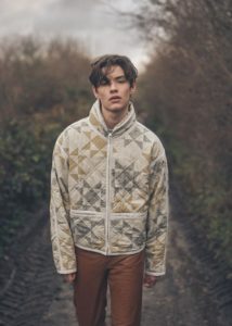 Louis Partridge Height, Weight, Age, Family, Facts, Education, Biography