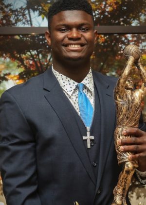 Zion Williamson Height, Weight, Family, Girlfriend, Education, Biography