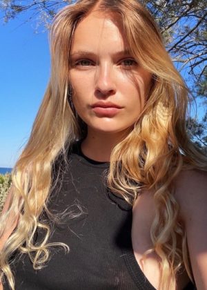 Camille Razat Height, Weight, Age, Girlfriend, Biography, Family, Facts