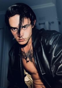 Mike de Beer Height, Weight, Age, Girlfriend, Facts, Biography