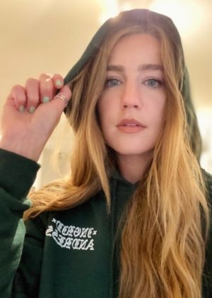 Ingrid Andress Height, Weight, Age, Boyfriend, Family, Facts, Biography