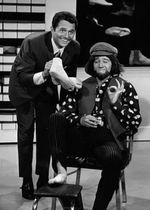 George Carlin Height, Weight, Age, Spouse, Biography, Family