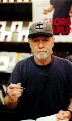 George Carlin Height, Weight, Age, Spouse, Biography, Family