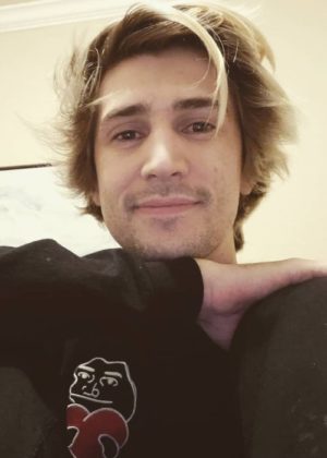 xQc Height, Weight, Age, Family, Facts, Education, Biography