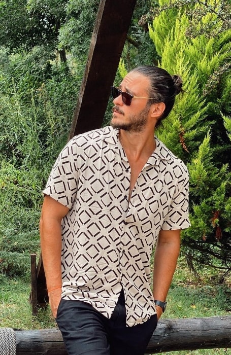 Anıl Altan Height, Weight, Age, Family, Biography, Spouse, Facts