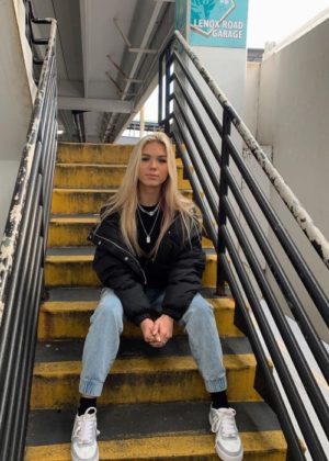 Caroline Gregory Height, Weight, Age, Boyfriend, Family, Facts, Biography