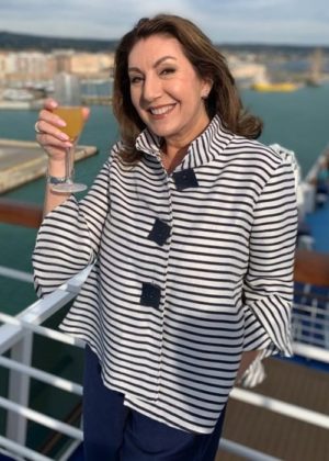 Jane McDonald Height, Weight, Age, Family, Facts, Boyfriend, Biography
