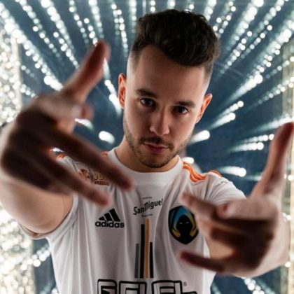 TheGrefg Height, Weight, Age, Girlfriend, Facts, Biography