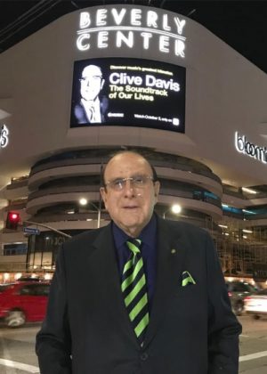 Clive Davis Height, Weight, Age, Family, Facts, Education, Biography