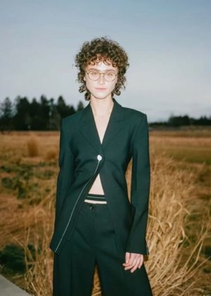 Ella Emhoff Height, Weight, Age, Family, Facts, Education, Biography