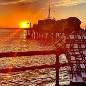 Cameron J. Wright Height, Weight, Age, Girlfriend, Biography, Family