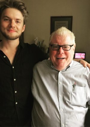 Chris Brochu Height, Weight, Age, Spouse, Biography, Family, Facts