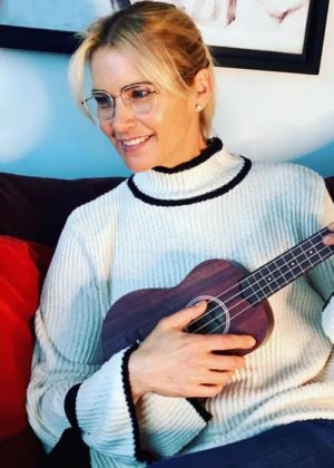 Valeria Mazza Height, Weight, Family, Spouse, Education, Biography