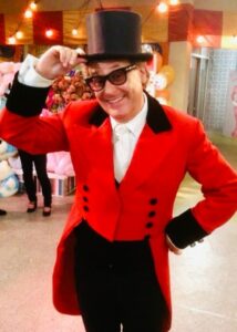 Greg Proops Height, Weight, Age, Spouse, Family, Facts, Biography