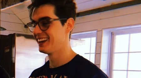 Kyle Selig Height, Weight, Age, Girlfriend, Biography, Family, Facts