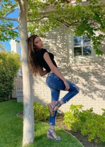 Makenzie Moss Height, Weight, Age, Boyfriend, Biography, Family, Facts