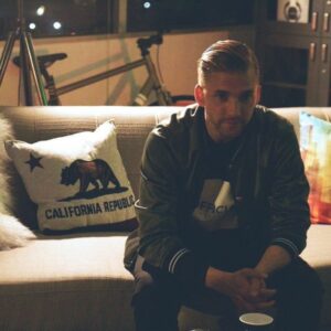 Style of Eye Height, Weight, Age, Family, Facts, Biography