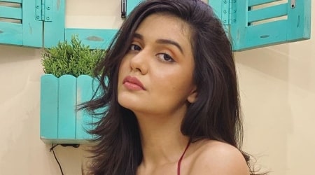 Divya Agarwal Height, Weight, Age, Boyfriend, Biography, Family, Facts