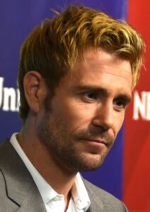 Matt Ryan (Actor) Height, Weight, Age, Girlfriend, Biography, Family